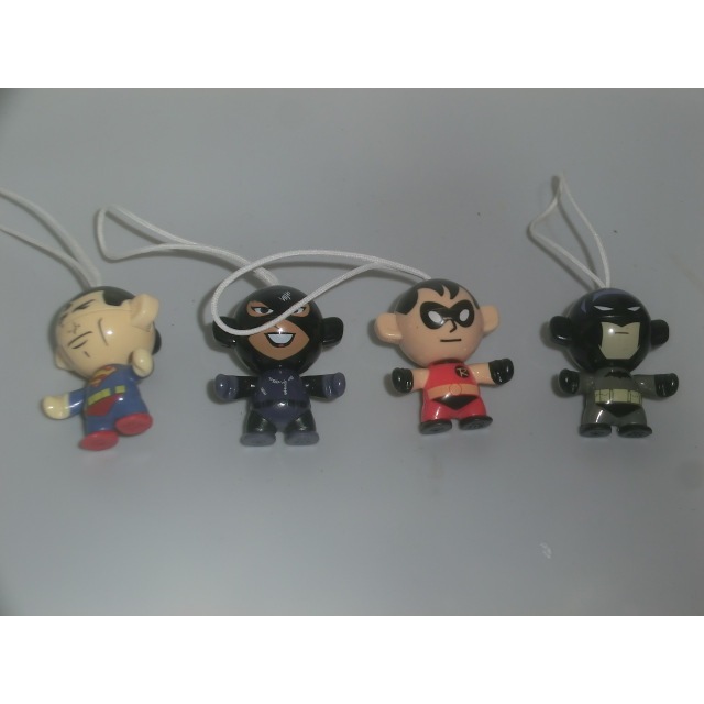 B10 - Justice league character charms (hard plastic) - Japan surplus ...