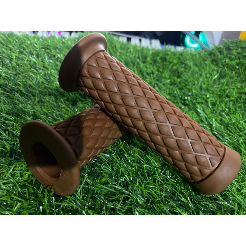 Universal Handle grip Classic / Retro for motorcycle | Shopee Philippines