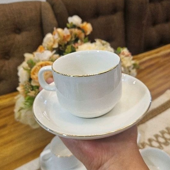 the elegant cup and sauccer 4sets (4pcs cup and 4 pcs sauccer) | Shopee ...