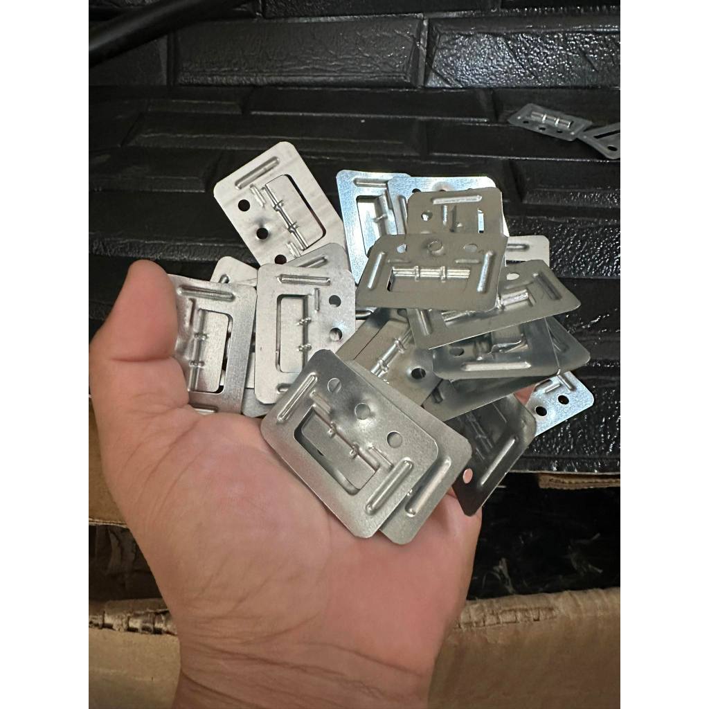 Metal Clip / Wpc wall cladding clip 40mmx32mm | Shopee Philippines