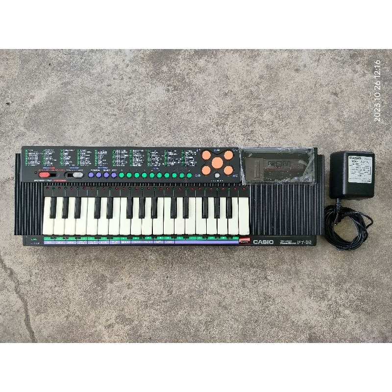 Vintage Casio PT-88 Mini Keyboard with ROM-Pack & key lighting | Shopee ...
