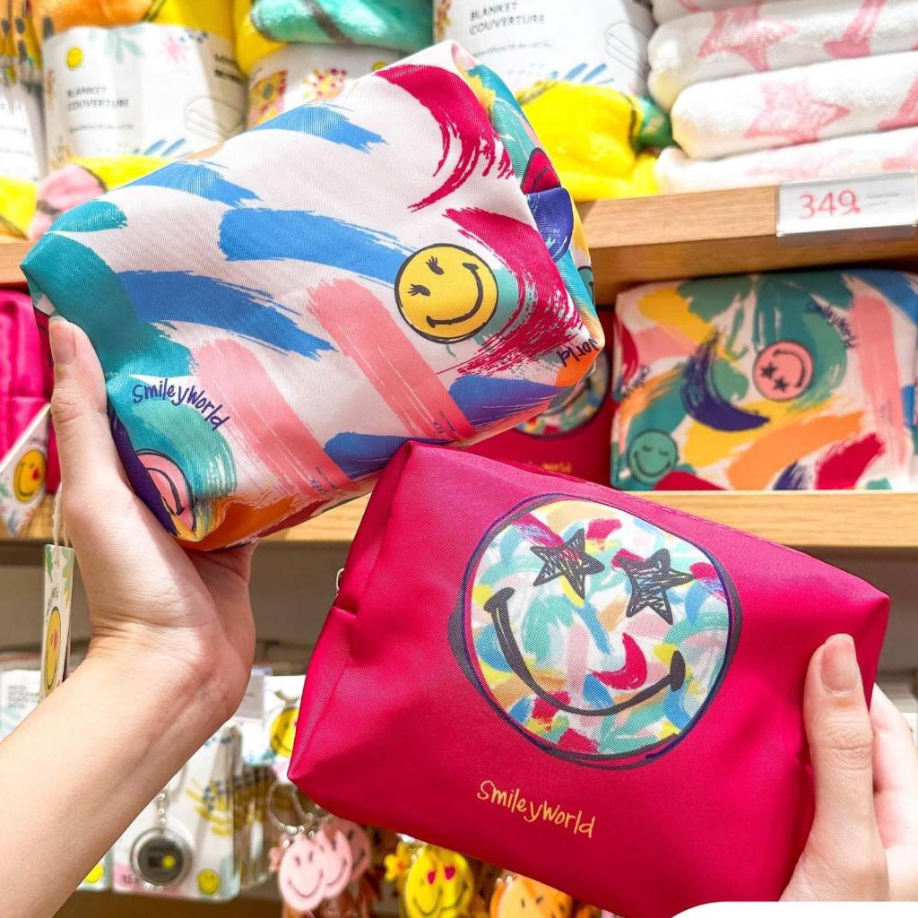️ SMILEY COSMETIC BAG | POUCH BAGS ️by Miniso | Shopee Philippines