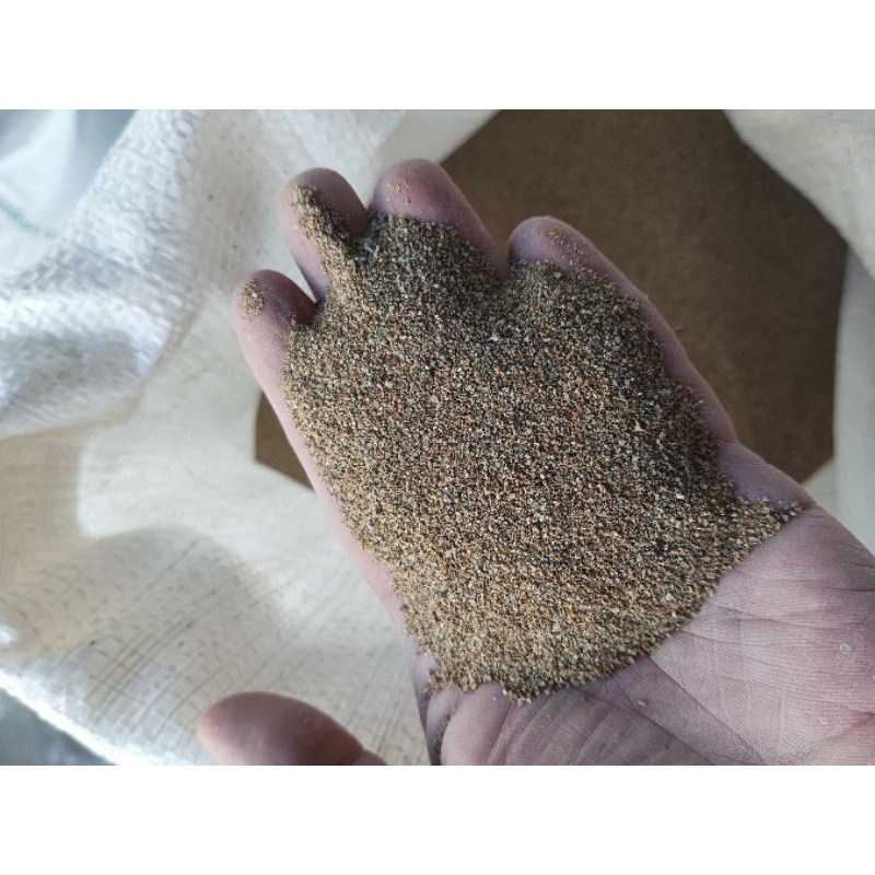 White Sand and Black Sand, Brown sandFor Aquascaping (30 pesos Per ...