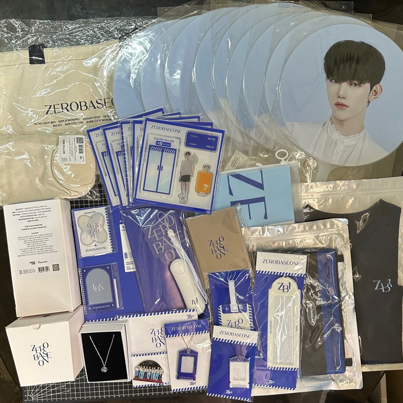 [ONHAND] OFFFICIAL ZB1 ZEROBASEONE FANCON & POP-UP MERCH | Shopee ...
