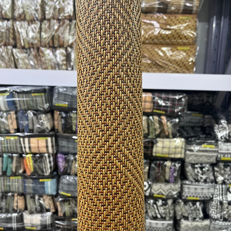 Native Banig Sleeping Mat Picnic Mat Cooling Mat Plant Fibre Made ...