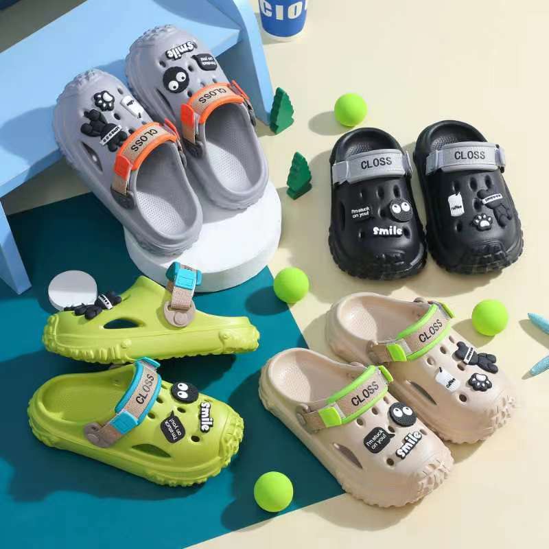 𝐂𝐋𝐎𝐒𝐒.𝐏𝐇 Summer Kids Jibbitz Design Slipper Sandals For Kids Girls and ...
