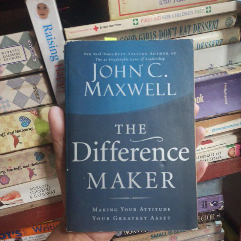 the Difference maker by John C. Maxwell | Shopee Philippines