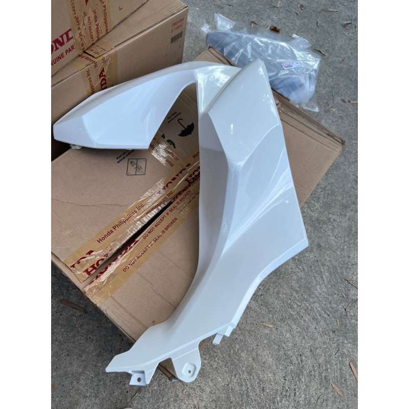 Honda PCX 160 Front Side Cover Leg shield Genuine Parts Pcx 160 ...