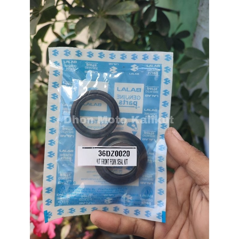 FORK OIL SEAL ROUSER 135 (GENUINE) | Shopee Philippines