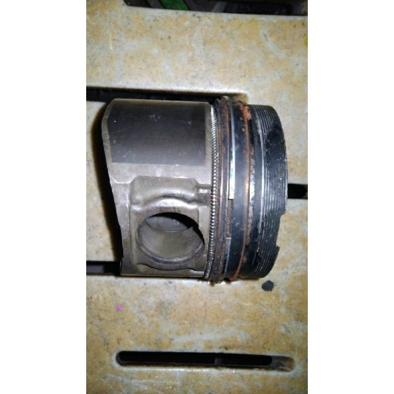 SURPLUS STEEL GROOVE HYUNDAI H100 2.6L D4BB PISTON STD | Shopee Philippines
