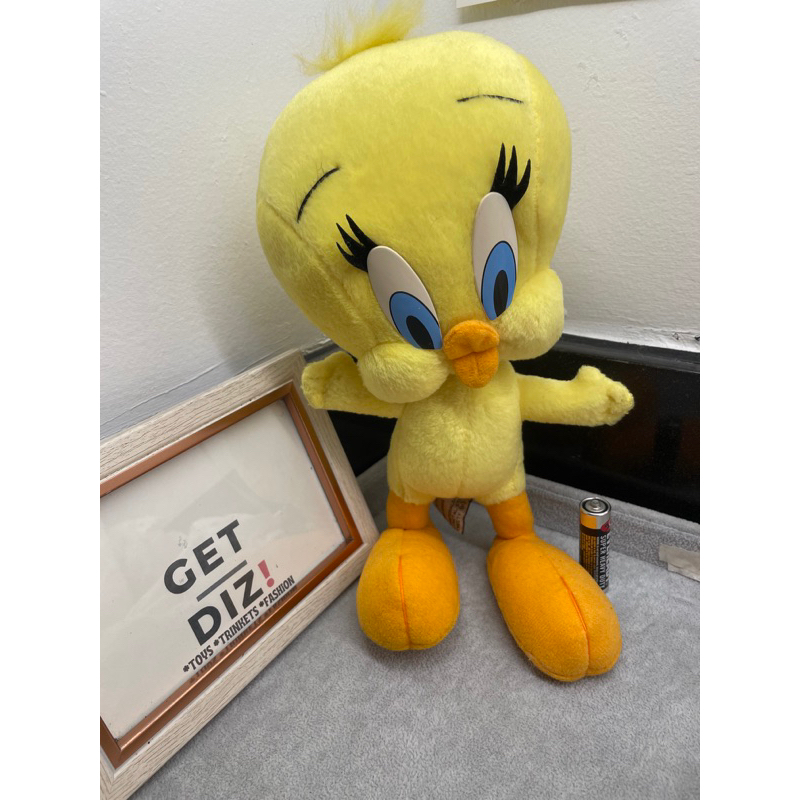 Tweety Bird Pausible 23cm high Tweety bird Looney Tunes | Shopee ...