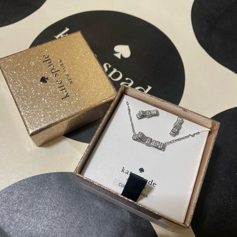 SPADE KATE NEW YORK Kate Spade Ribbon Studs Earrings and Pendant ...