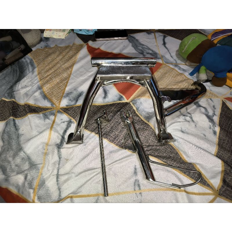 Honda pcx centerstand and sidestand ehe stock size | Shopee Philippines