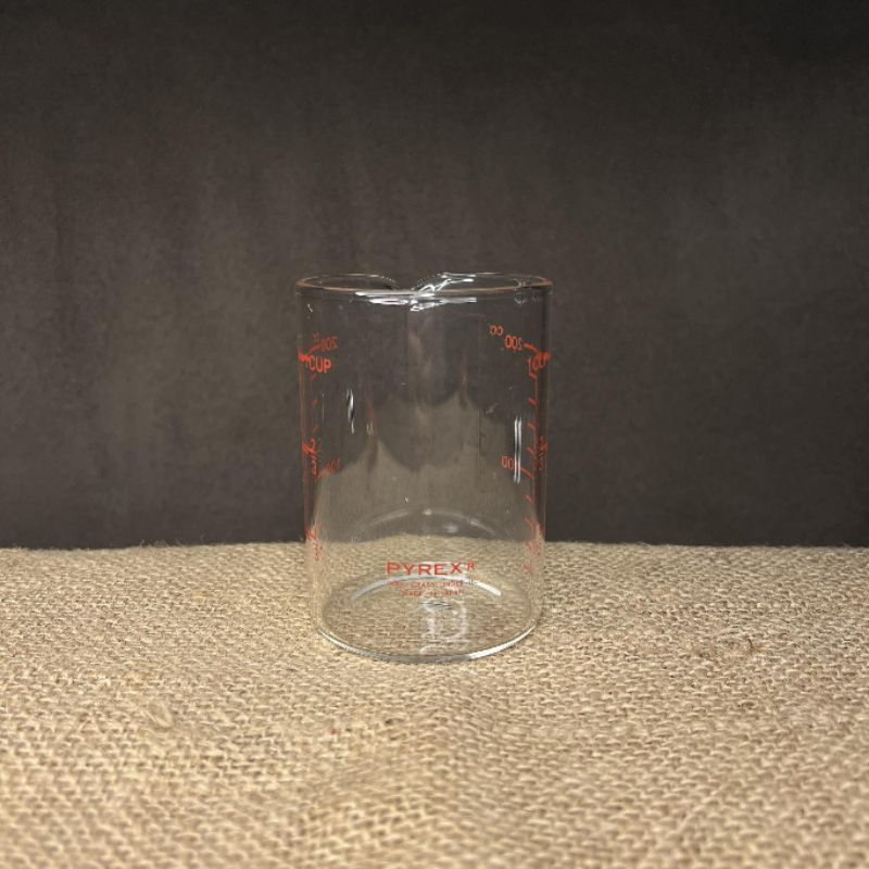 Pyrex Measuring Cup (Borosilicate glass) Iwaki | Shopee Philippines