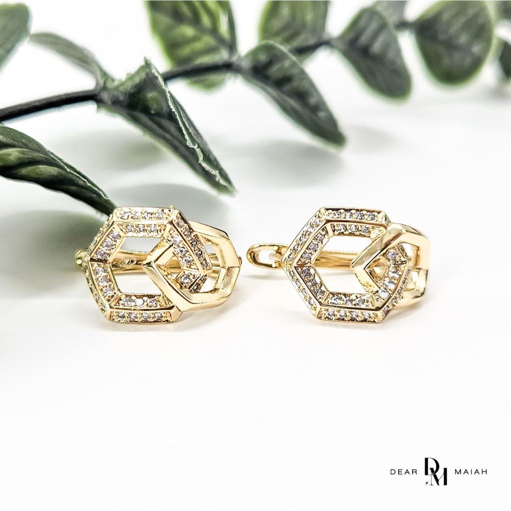 XE834 / HEXAGON SHAPED EARRING / STAINLESS STEEL / GOLD PLATED | Shopee ...