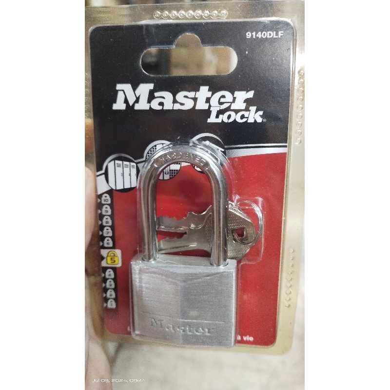 Master solid aluminum body padlock weather resistant #9140eurdlf 40mm ...