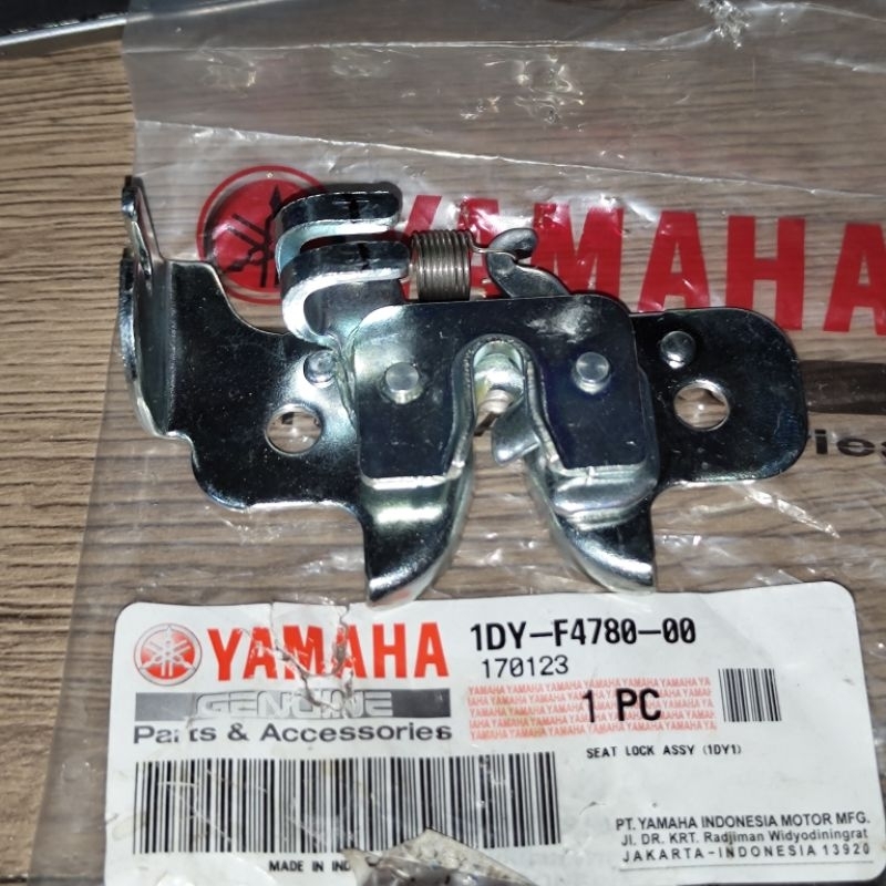 Genuine Seat Lock Assy Vega Force Classic and Fi/ FAZZIO/JUPITER Z1 ...