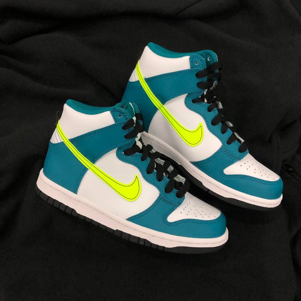 ORIGINAL DUNK HIGH VOLT BRIGHT SPRUCE YOUTH SHOES | DB2179-109 | Shopee ...