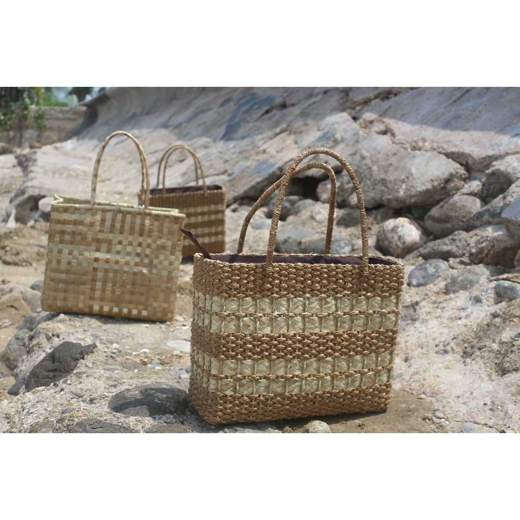 BAYONG BAG SET OF 4 ECO-FRIENDLY MADE OF PANDAN MATERIALS | LADY'S BAG ...