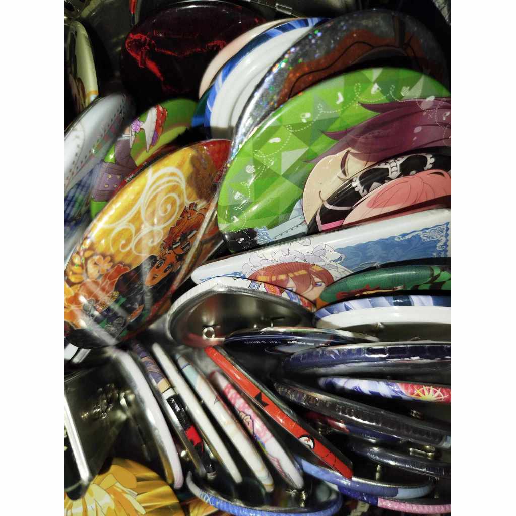 Random Assorted Anime Can Badge | Shopee Philippines