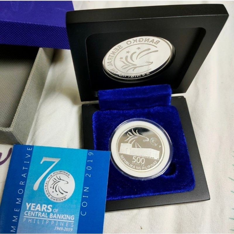 500 piso banko sentral pilipinas 70 years of banking commemorative coin ...