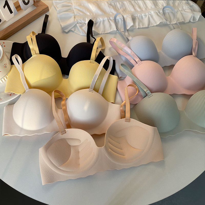 Wireless bra women push up non wire cup A B simless underwear with foam ...