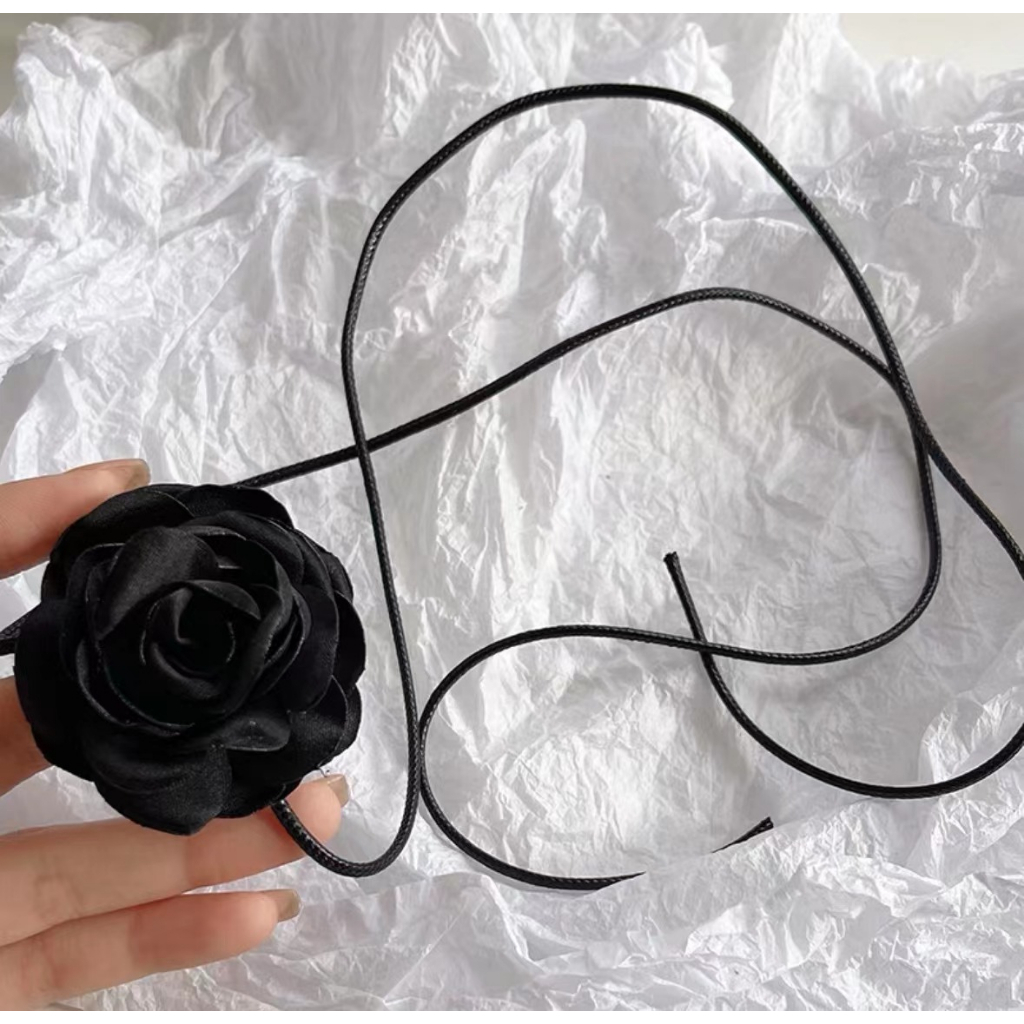 Fashion Retro Black Rose Choker Flower Necklace Choker Female Laced-Up ...