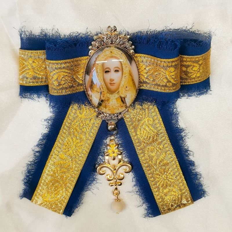 Customized Devotional Medallion Pin with Ribbon | Shopee Philippines