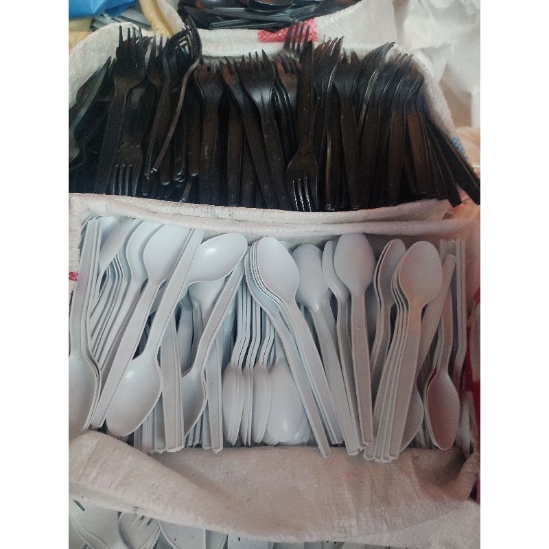 DISPOSABLE SPOON/WHITE COLOR/PLASTIC/AVAILABLE 1kilo,500g,250g | Shopee ...