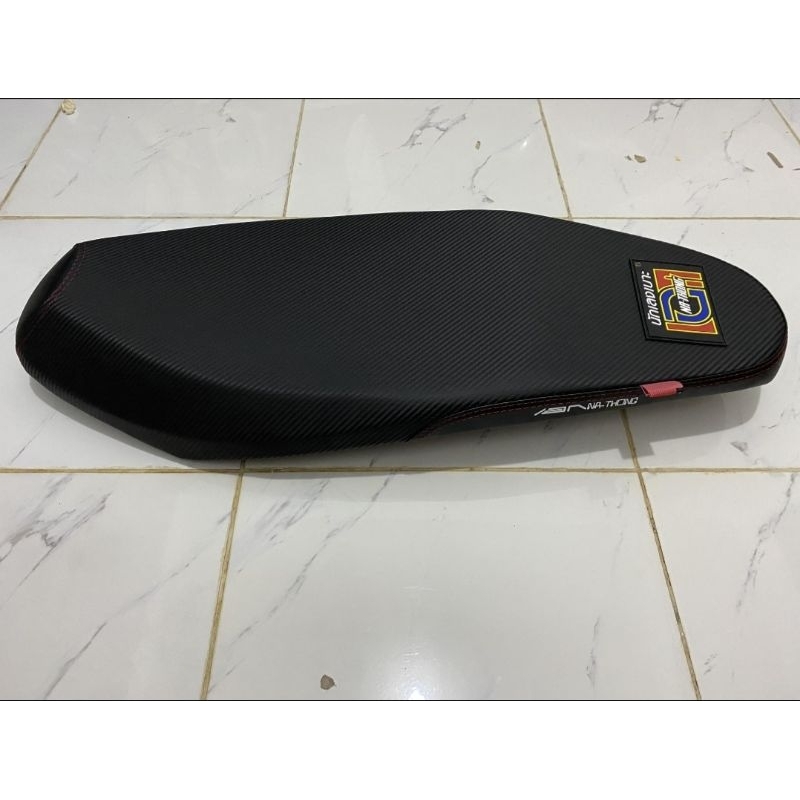 New Logo Rubberized Nathong Dry Carbon Flat Seat For Honda Click V1 V2 ...