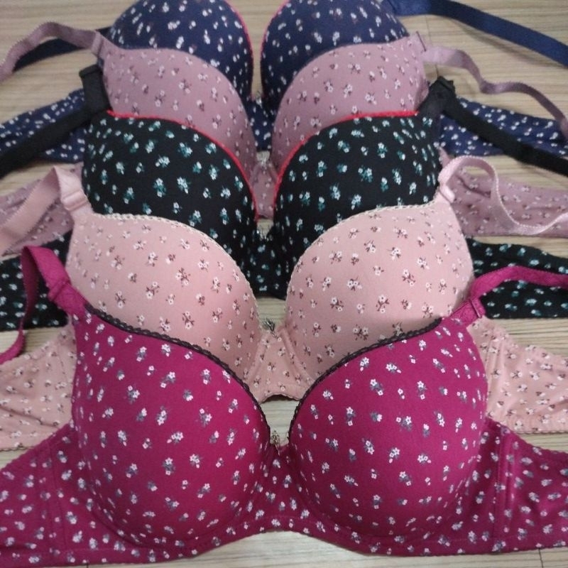 Plus size cotton Triumph bra full cap thin pads onhand with wire sizes ...