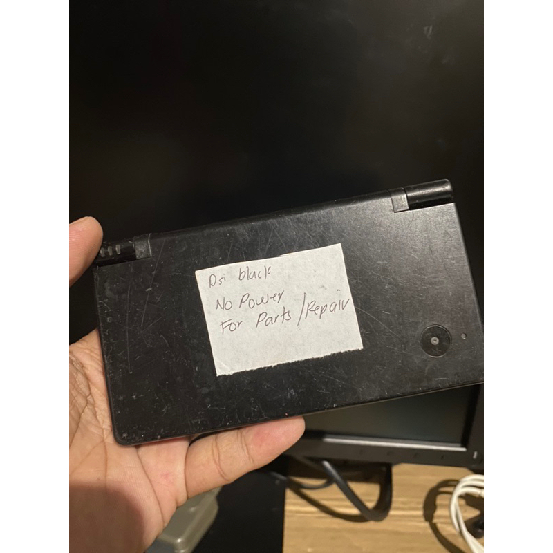 DSi BLACK FOR PARTS OR REPAIR | Shopee Philippines