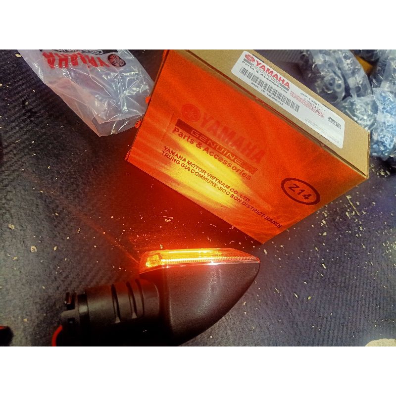 1 pair rear turn signal light for Yamaha aerox v1 v2 sniper 150 155 135 ...