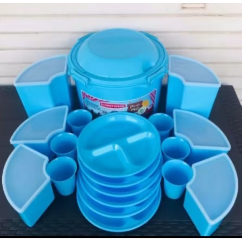 SUNNYWARE 20 IN 1 PICNIC SET IDEAL FOR FAMILY OUTINGS,CAMPING & HIKING ...