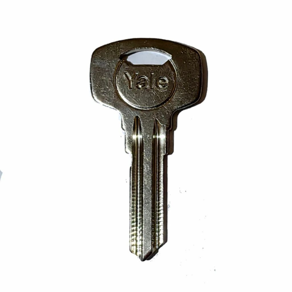 (H08) Yale wide head short with 2groove right blank key | Shopee ...