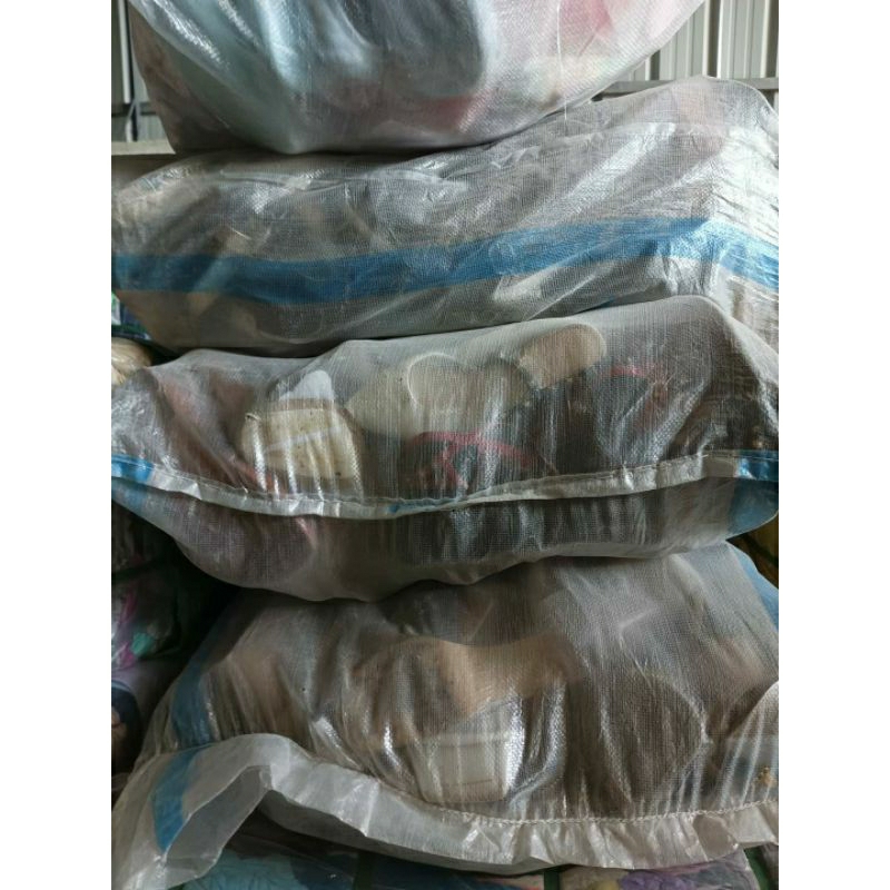 vip sandals mix 40 pcs more or less(sampale pic only) | Shopee Philippines
