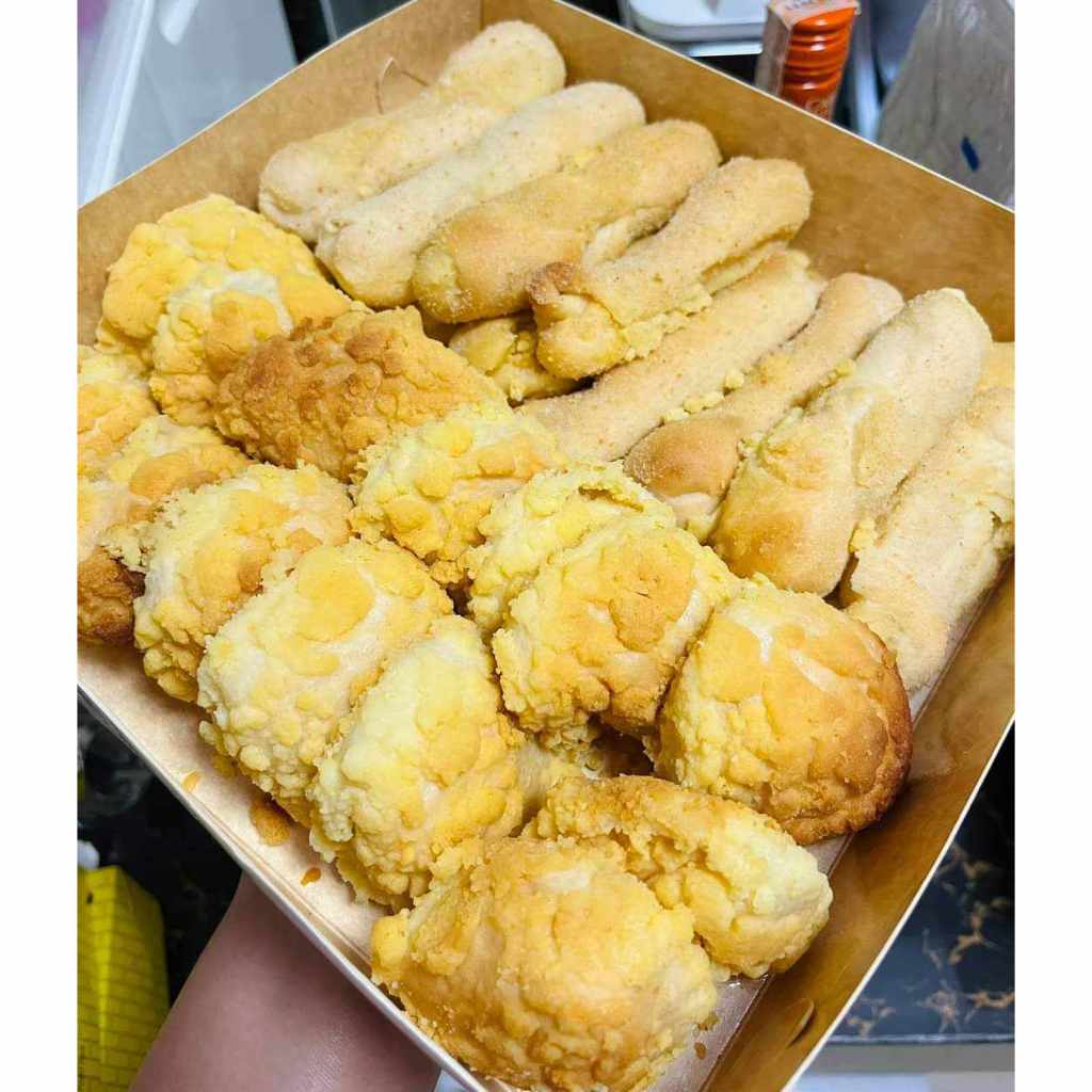 LA BAKESHOP PAMPANGA FAMOUS CHEESEBREAD AND SPANISH ROLL | Shopee ...