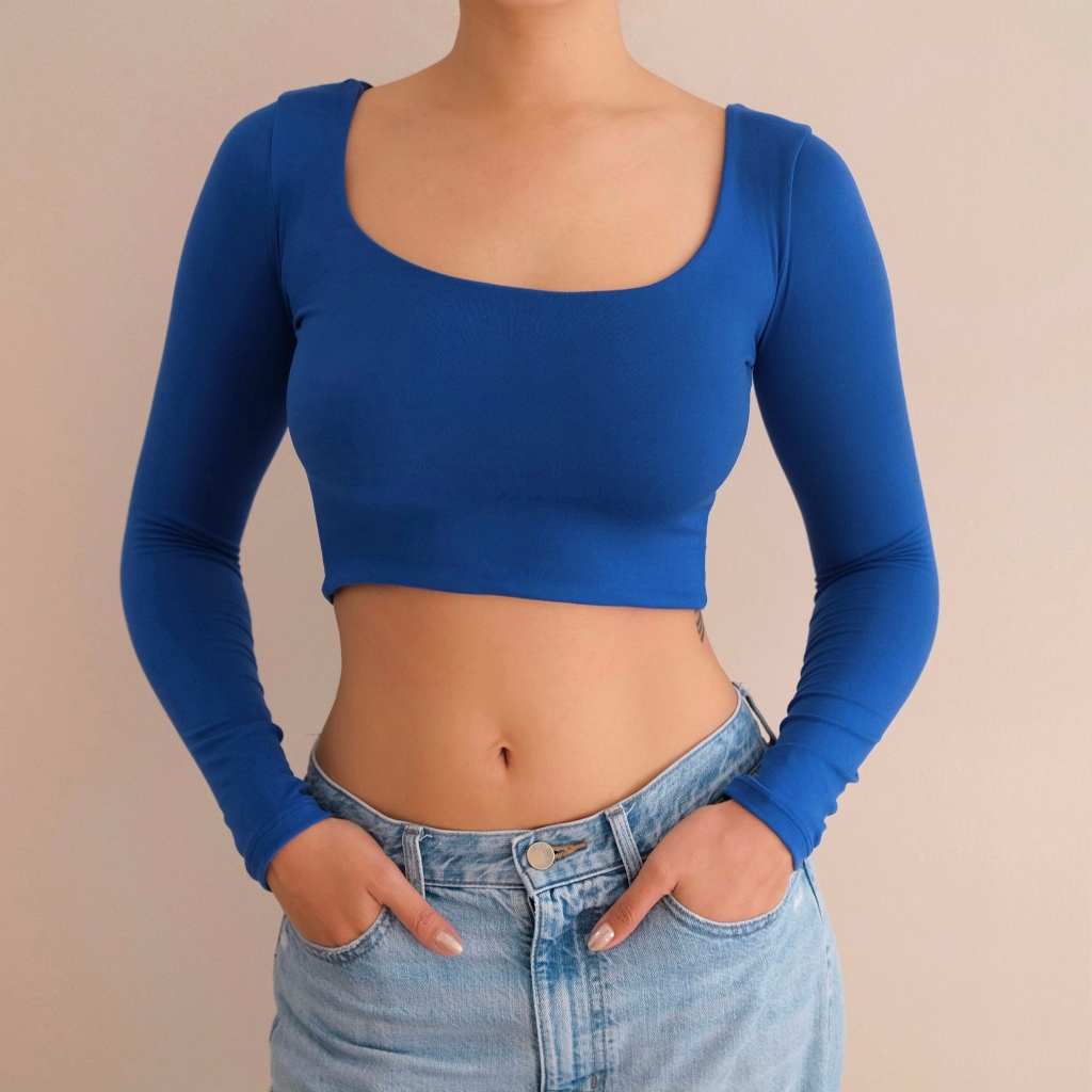 Mera Alessandra Long Sleeve Crop Top Slim-fitting Rounded Neck ...