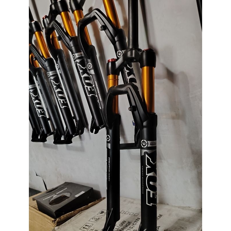 FOX FORK EVOLUTION SERIES AIR SHOCK REFLICA | Shopee Philippines