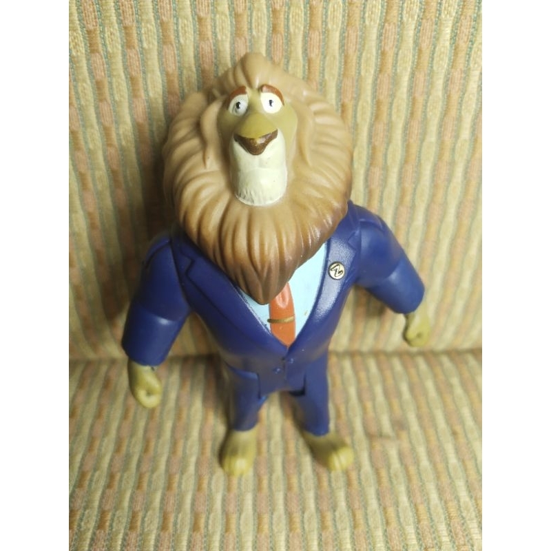 Disney Tomy Zootopia Mayor Leonheart Figure 3.5" | Shopee Philippines