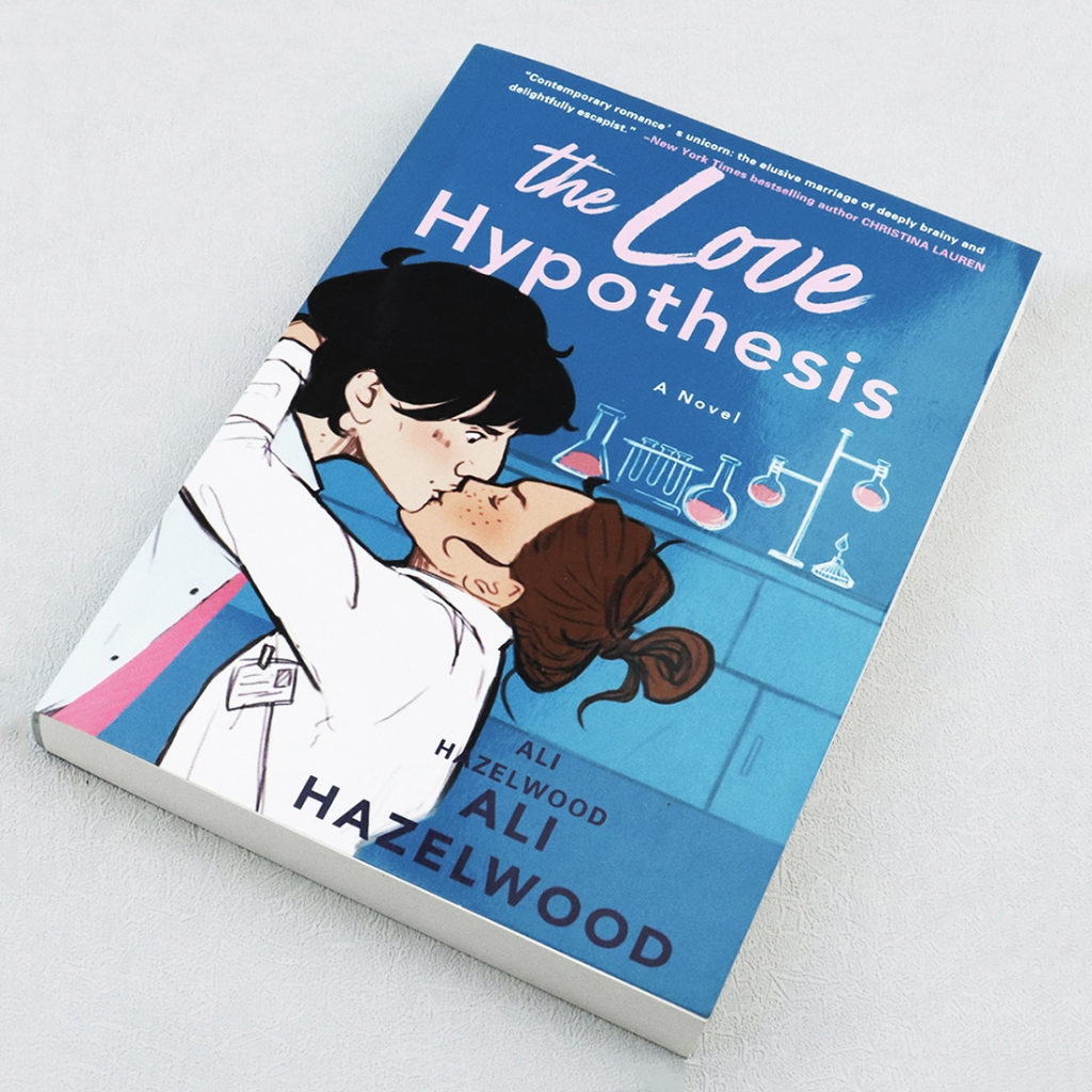 Romance novel collection, buy any 3 books price PHP450 / It Ends with ...