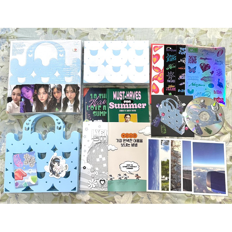 [TINGI] NewJeans EP 2 Get Up Bunny Beach Bag (Haerin ver) | Shopee Philippines