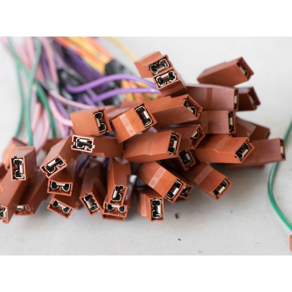 Horn Socket with Lock - Automotive/Starter Wire Connector Female ...