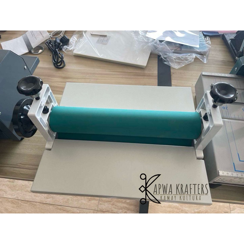 A4/A3 Small Size Cold Laminator Manual 15 inches / 39cm /35cm Heavy ...