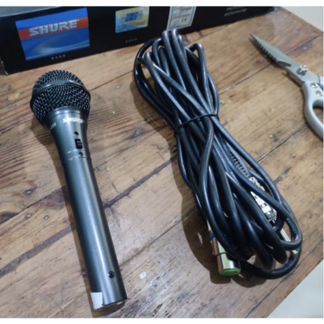 SHORE SH-959 Profesional Dynamic microphone With Heave Duty 10M Wire For Karaoke | Shopee ...