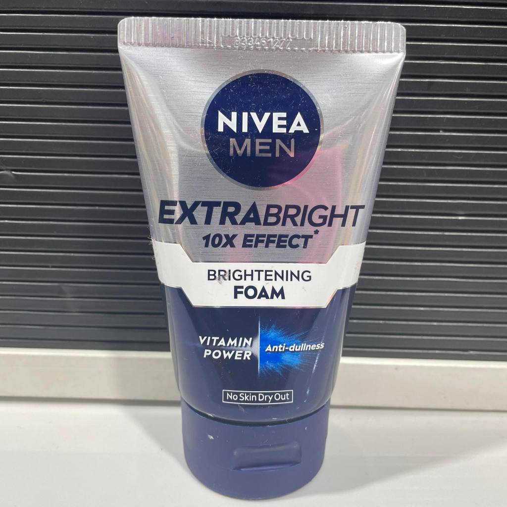 NIVEA MEN Facial Wash Extra Bright 10x Effect Foam 100g | Shopee ...