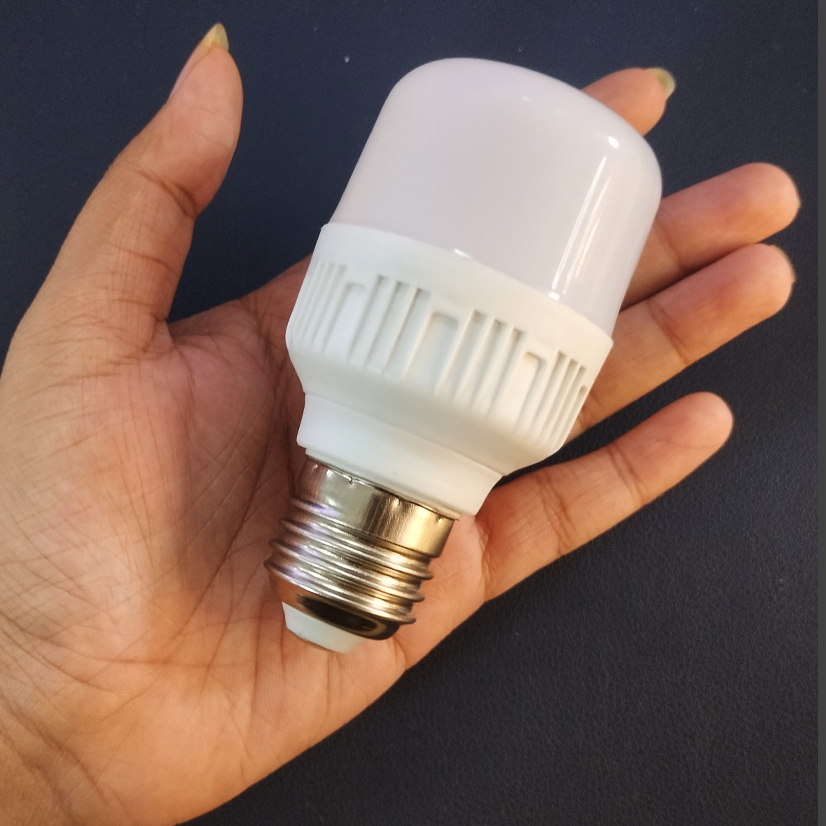 Starlight 7 Watts LED Light Bulb E27 Bulb Holder - Ilaw for Bedroom ...