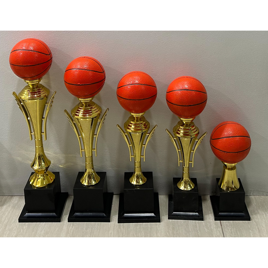 MR2 Sports Plastic Basketball Trophy Basketball Ball with Gold Cup Type ...