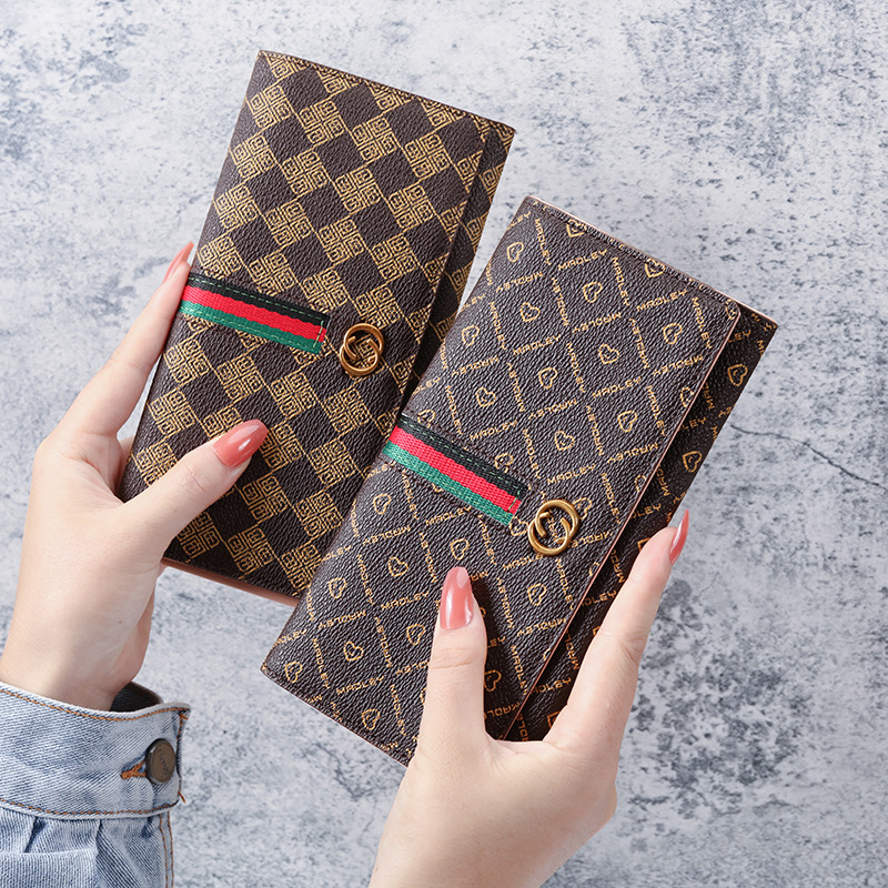 The new fashion all-in-one European and American printed long folding ...