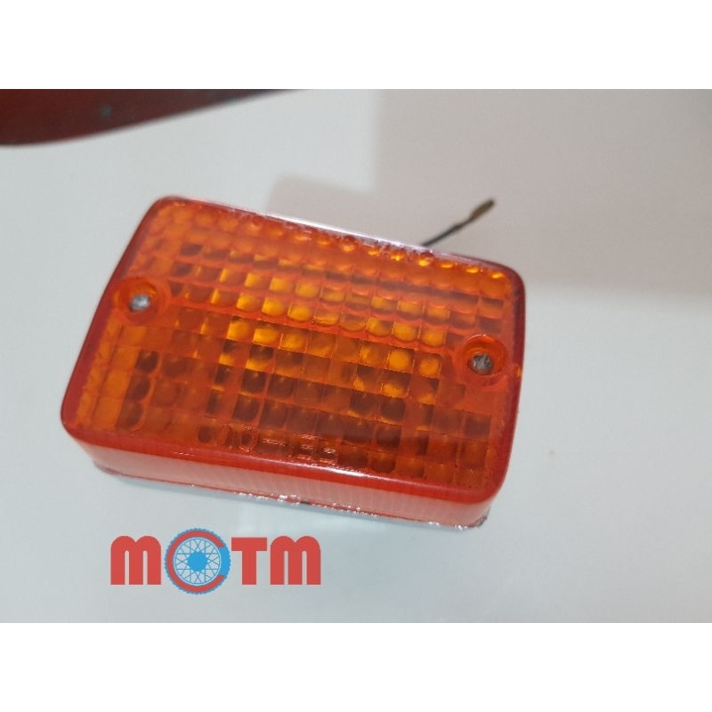 (ONE PIECE) SIGNAL LIGHT ASSEMBLY FOR HONDA C70DD (FRONT) | Shopee ...